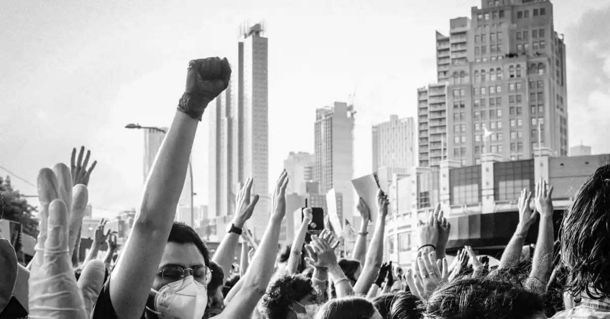 What I Learned from Mattias Desmet: Mass Formation Psychosis - It's Us ...